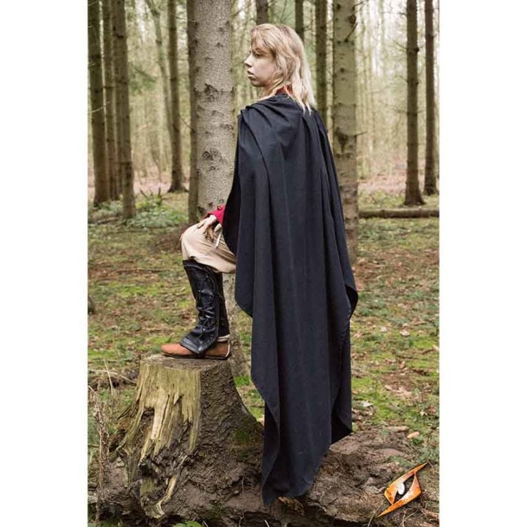 Regulus Cape - MCI-3289 - Medieval Collectibles