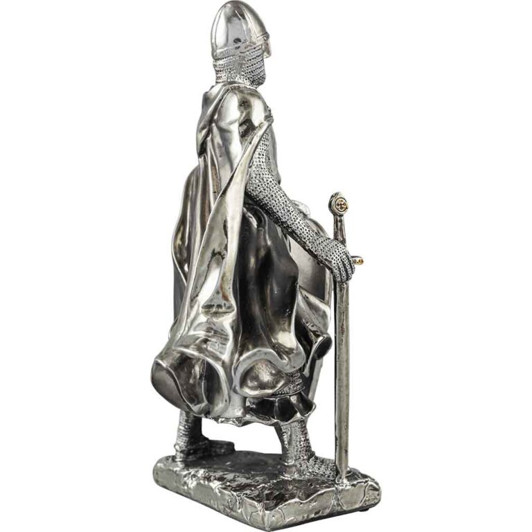 Resting Crusader Knight Statue - CC8713 - Medieval Collectibles
