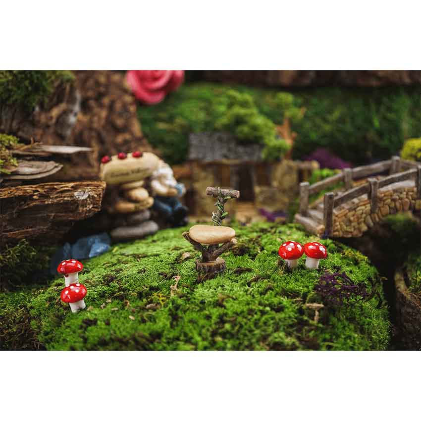 Mini Wood and Stone Chair - TL-4788 - Medieval Collectibles