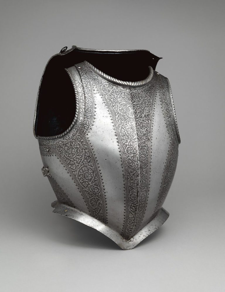 Knight's Plate Armor - Medieval Collectibles