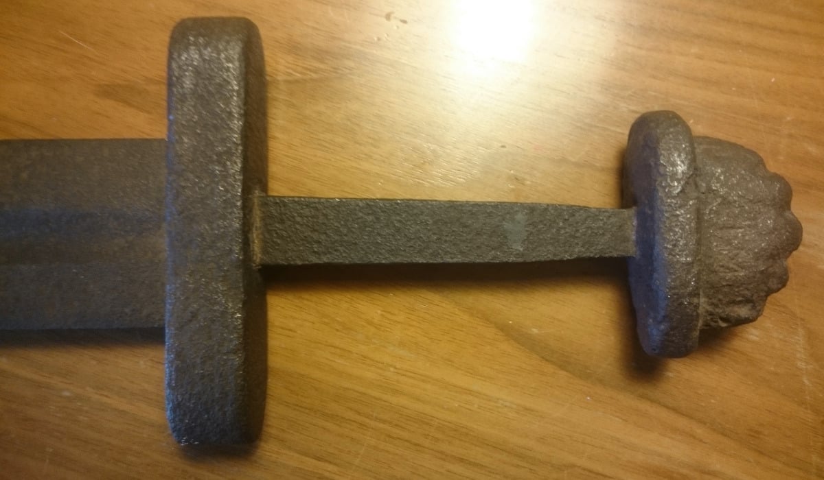Swords of the Middle Ages: A History - Medieval Collectibles
