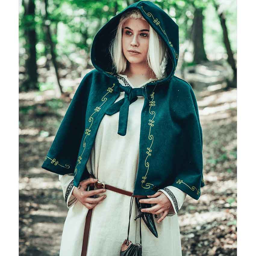 Runa Embroidered Medieval Hood - Green